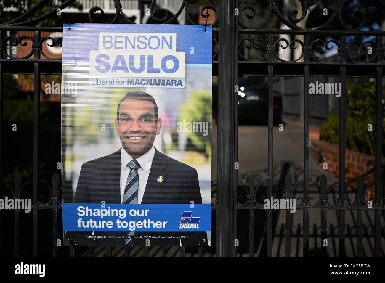 Election campaign candidate male hi-res stock photography and images ...