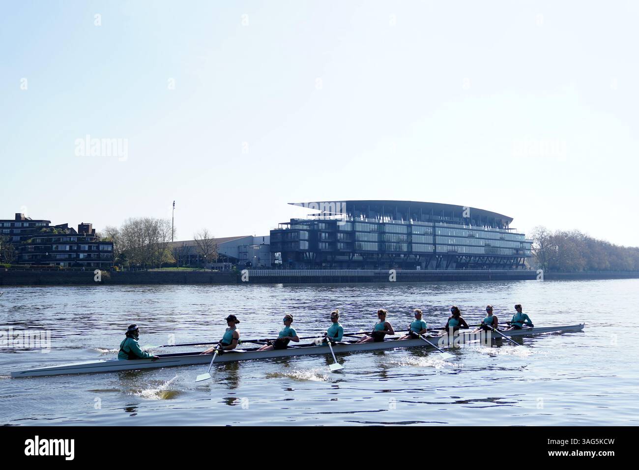 The Cambridge University Women's Boat Team during a training session on ...