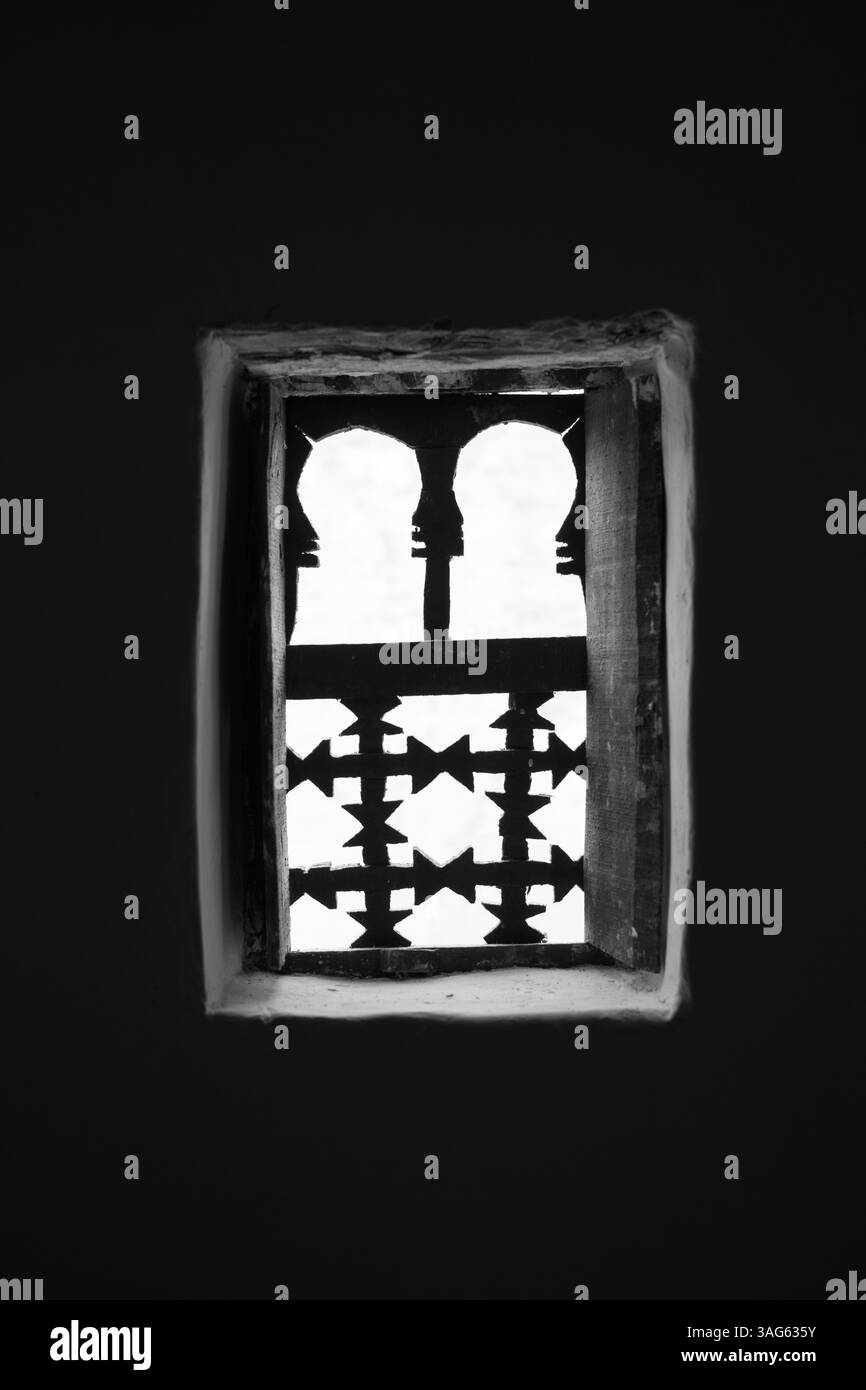 Window in Jewish synagogue in Ouarzazate, Morocco, historic trading ...