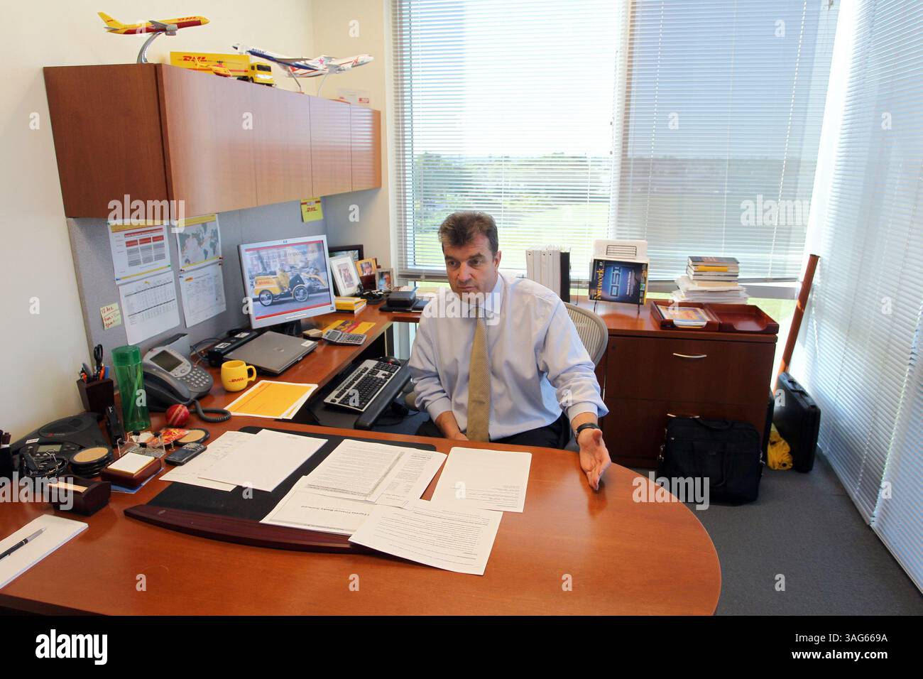 Dhl express ceo hi-res stock photography and images - Alamy