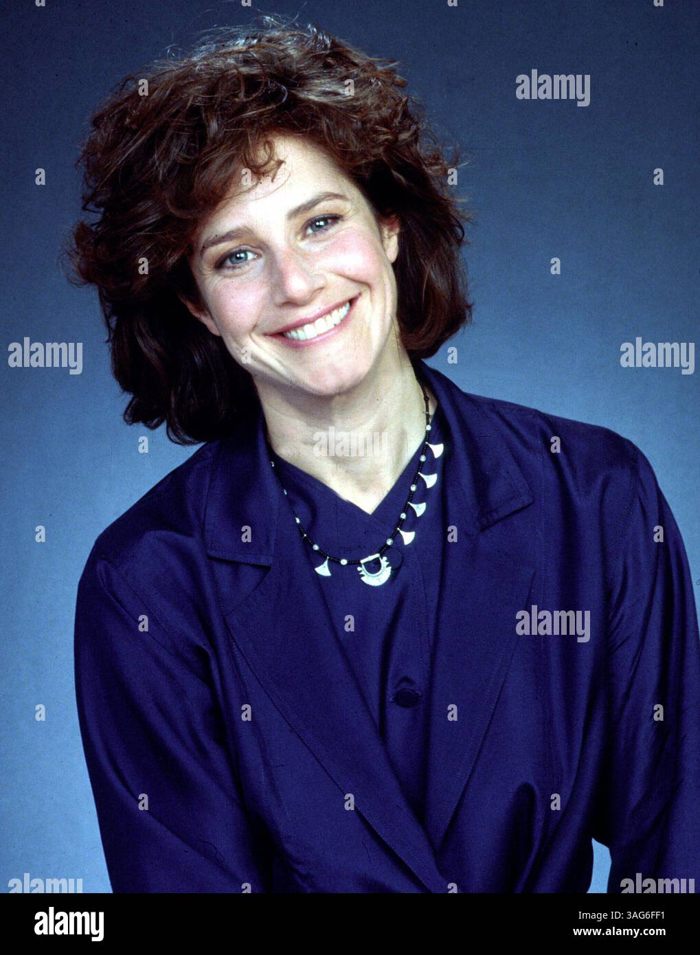 Mar 15, 1990; Los Angeles, CA, USA; Actress DEBRA WINGER. (Credit Image ...