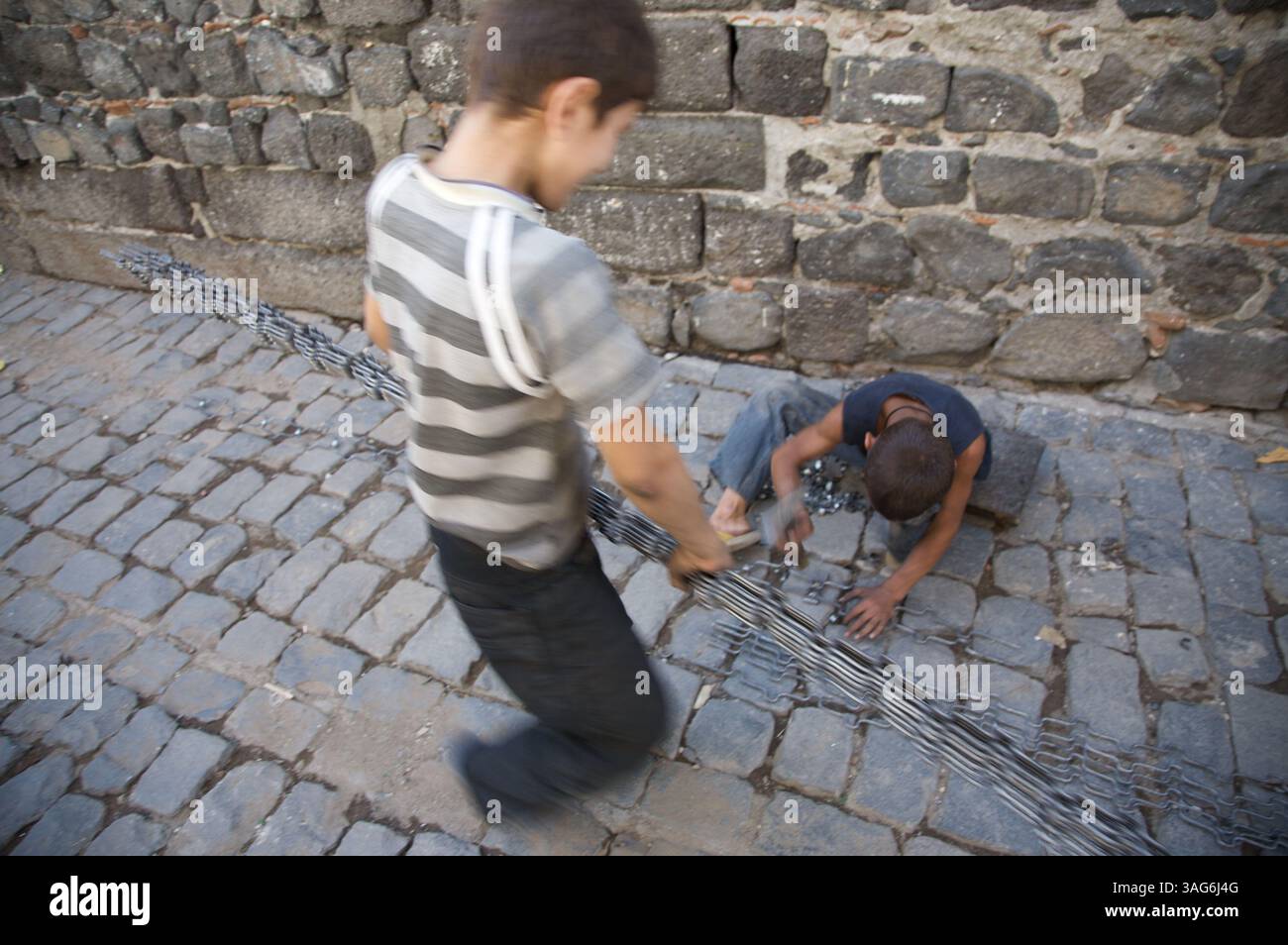 Insecure loads hi-res stock photography and images - Alamy