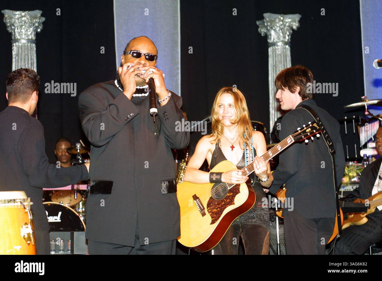 Stevie wonder and children hi-res stock photography and images - Alamy