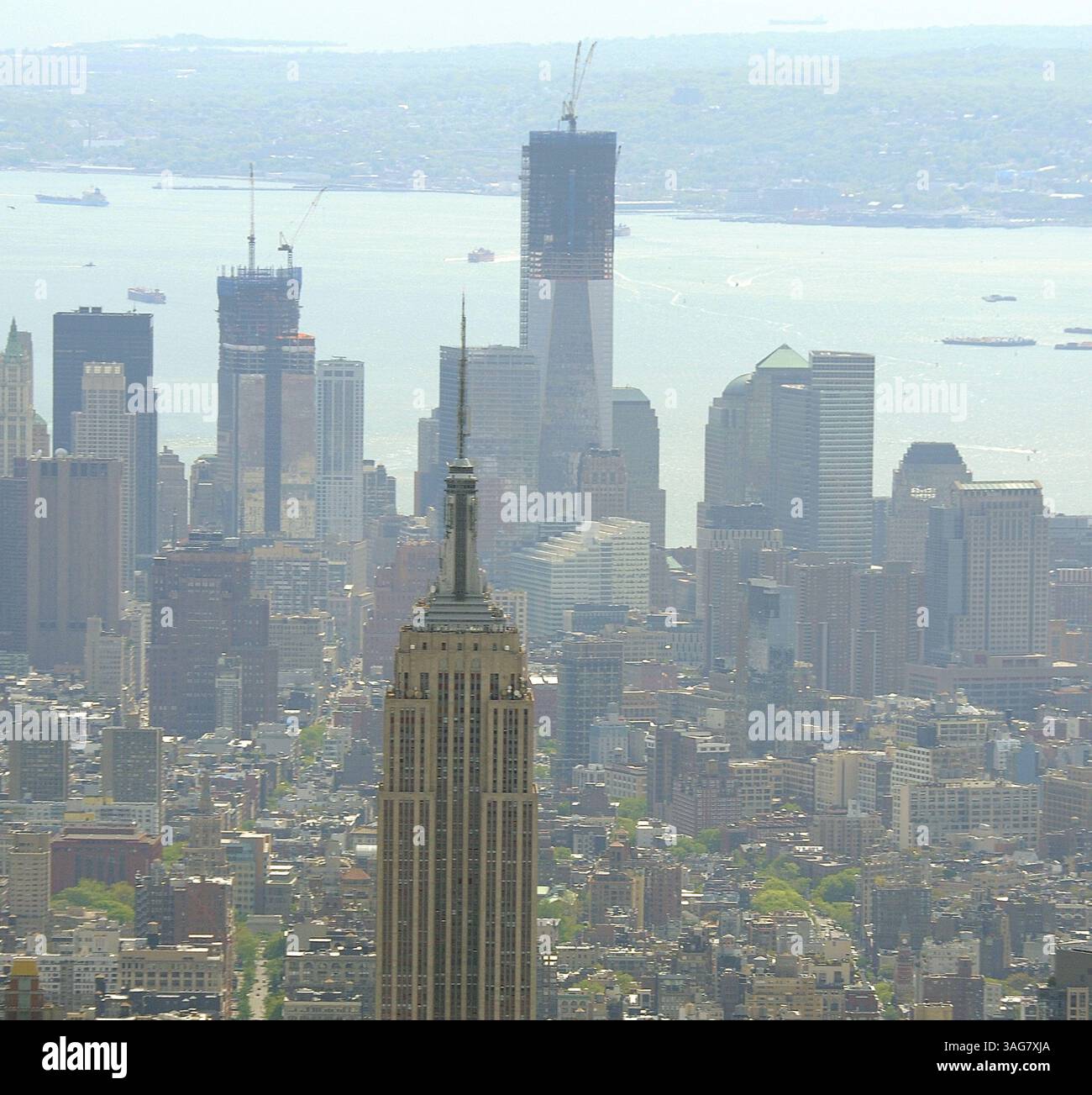 April 30, 2012 - New York, New York, U.S - The Empire State Building ...