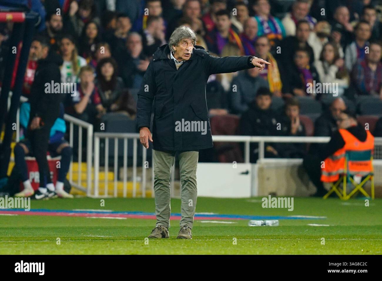 Real Betis head coach Mauricio Peregrini during the La Liga EA Sports ...