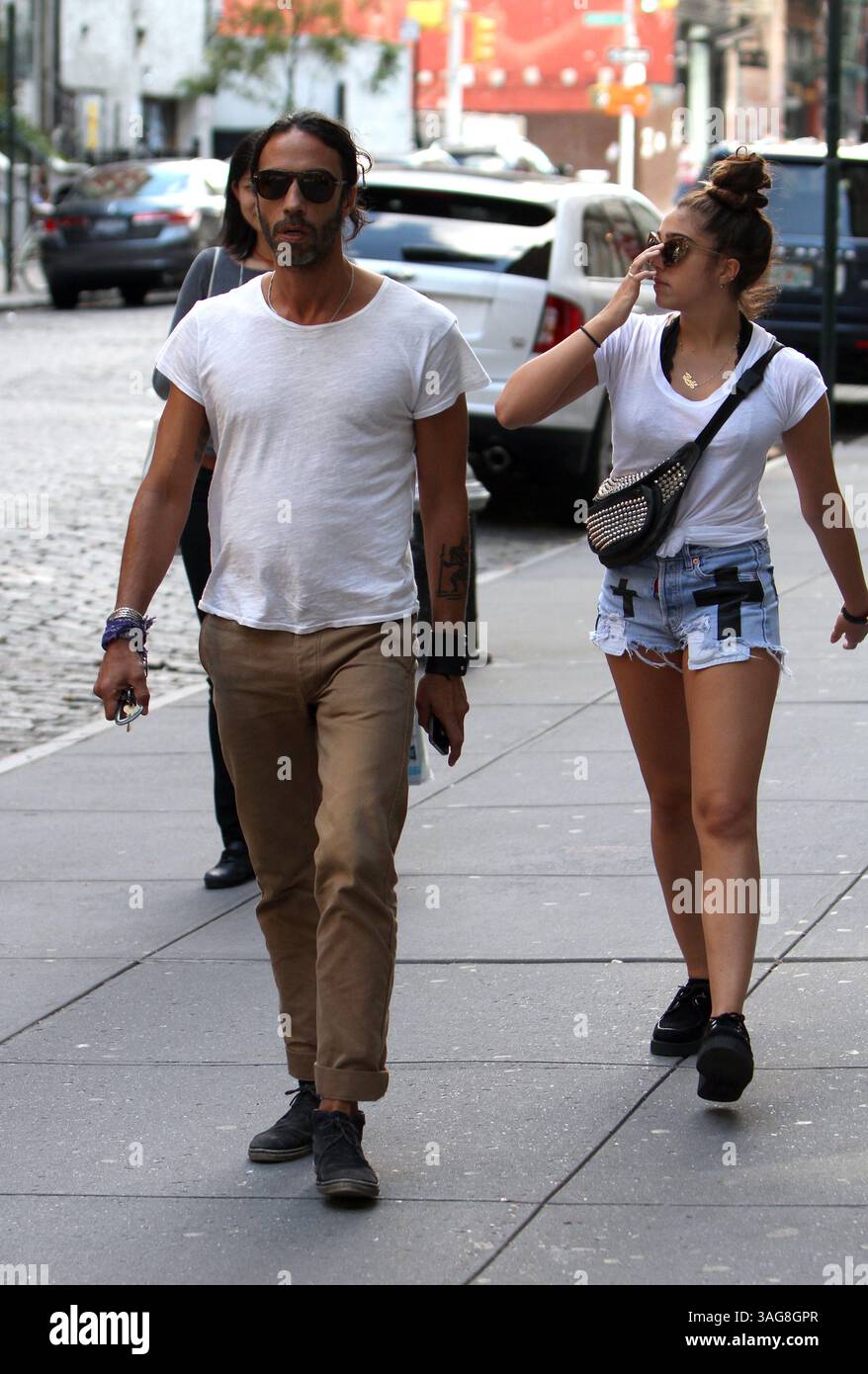 Sept. 10, 2012 - New York, New York, U.S. - Madonna's daughter LOURDES ...