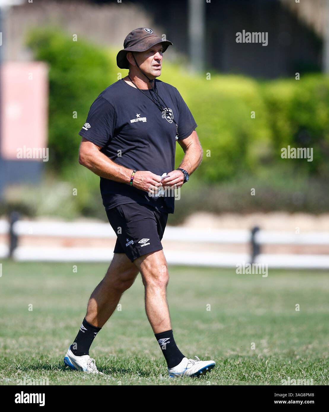 John Plumtree (Head Coach) of the Hollywoodbets Sharks during the ...