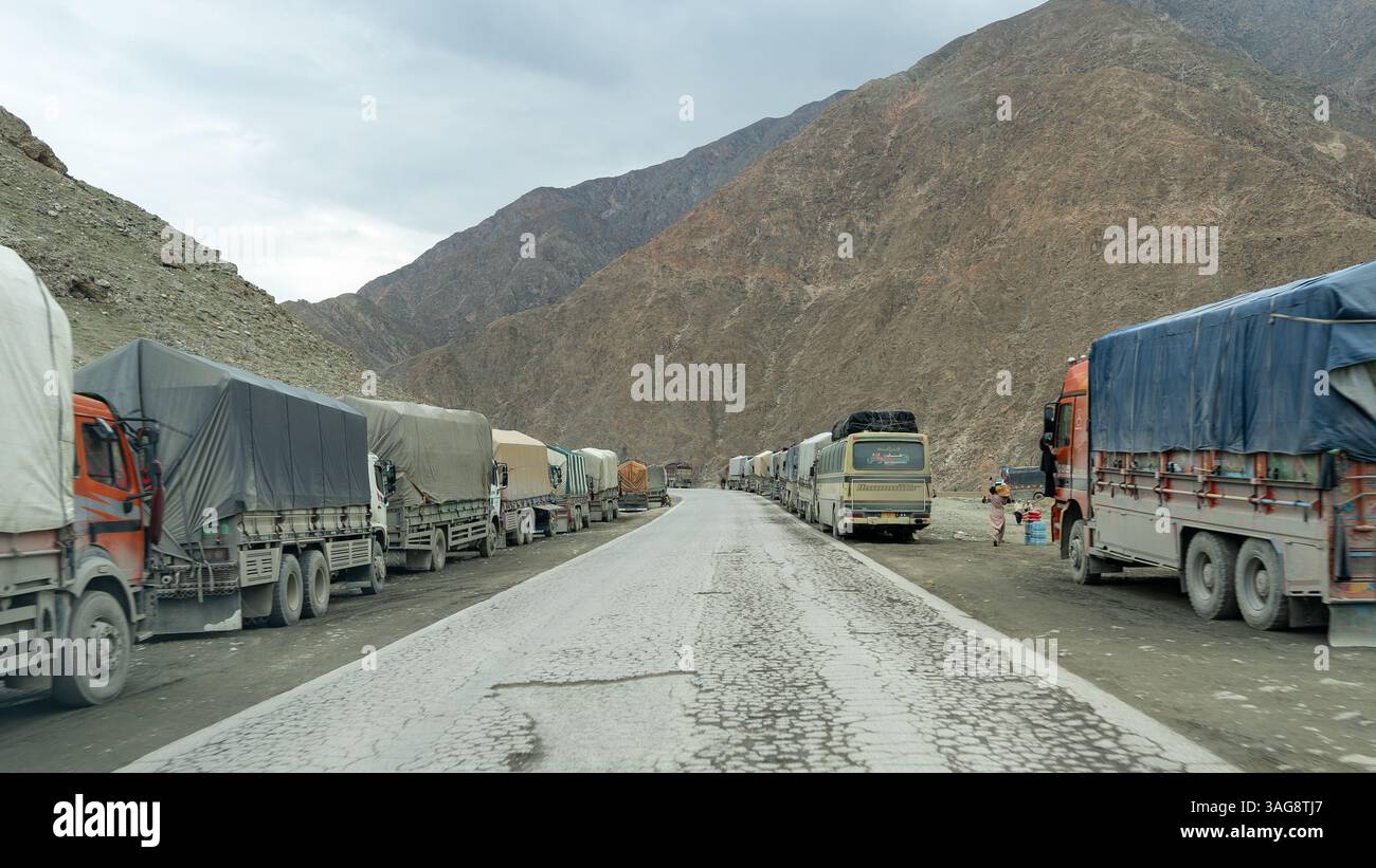 street market in front of the north side of the Salang tunnel Stock ...