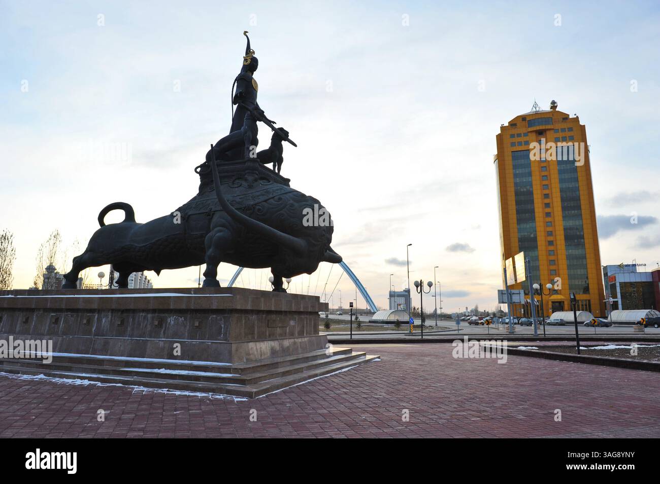 Monument in the center of the capital: the Saka Queen Tomiris and two ...