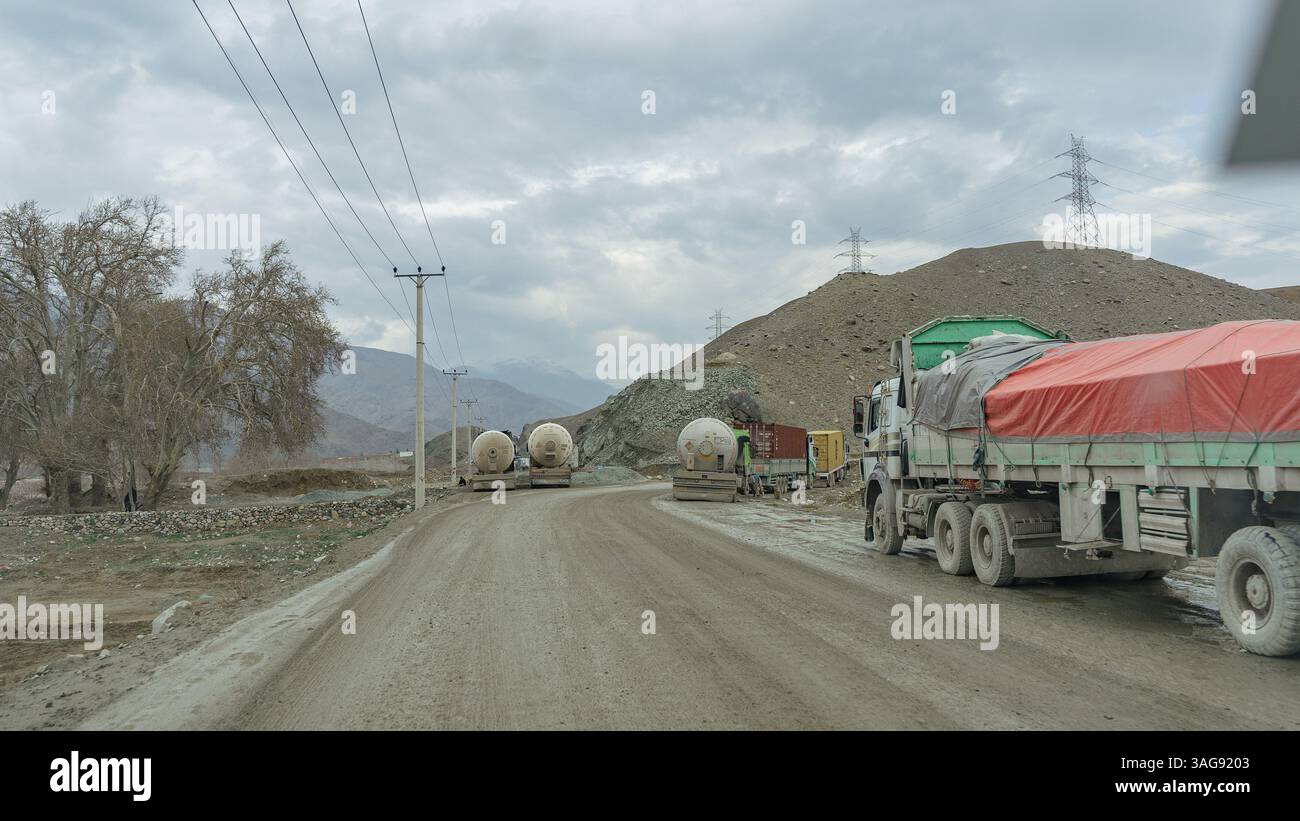 street market in front of the north side of the Salang tunnel Stock ...