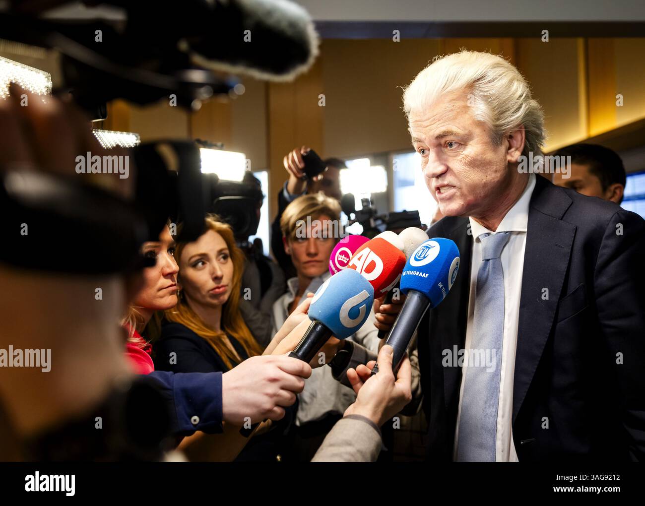 DEN HAAG - Geert Wilders (PVV) speaks to the press after the end of ...