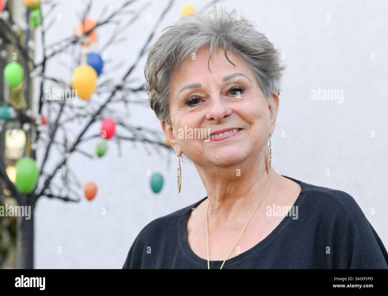Berlin, Germany. 06th Apr, 2025. Singer and entertainer Dagmar Frederic ...