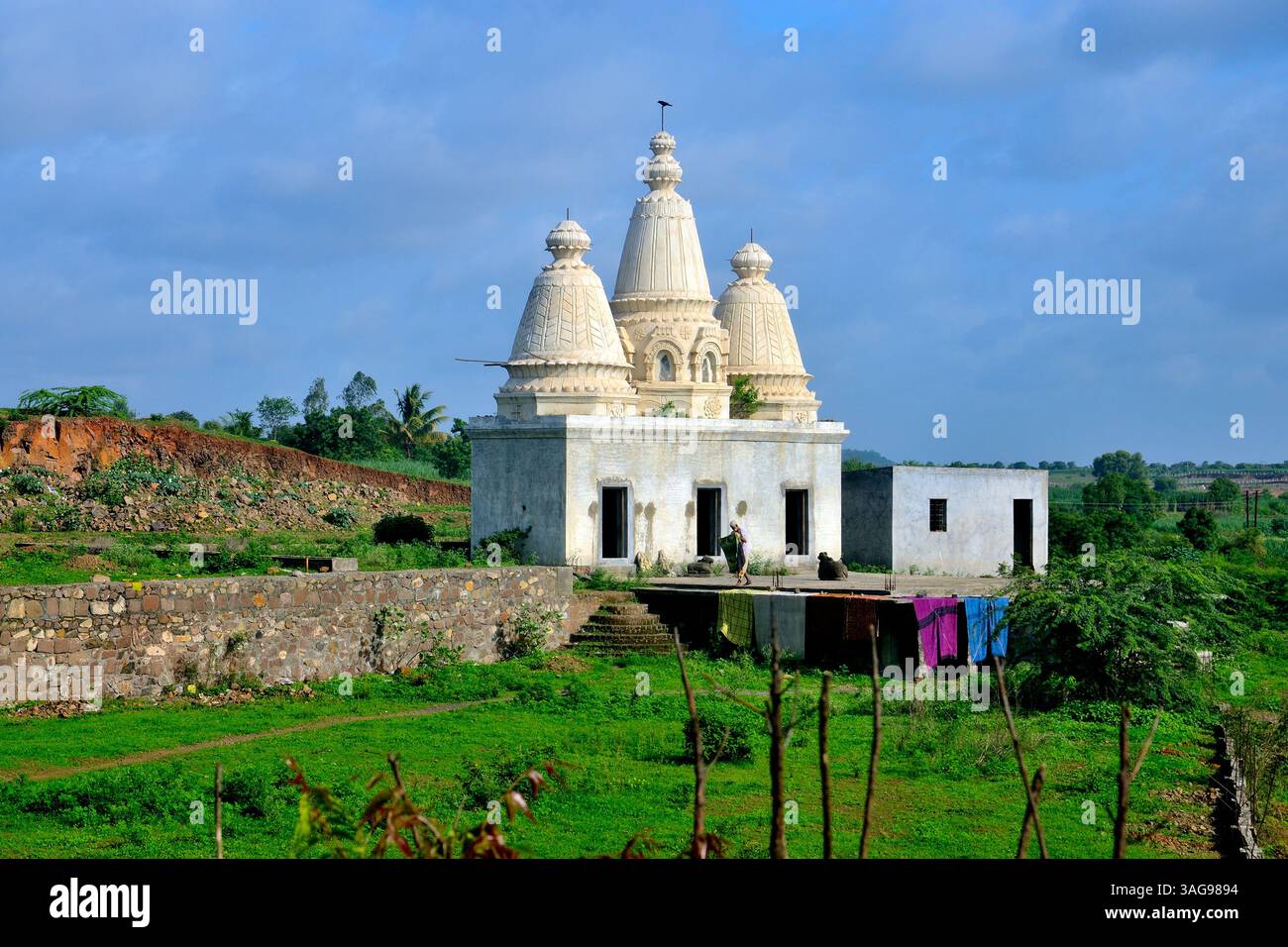 Small temple and ghat (river bank) near Sangameshwar Temple, Near ...