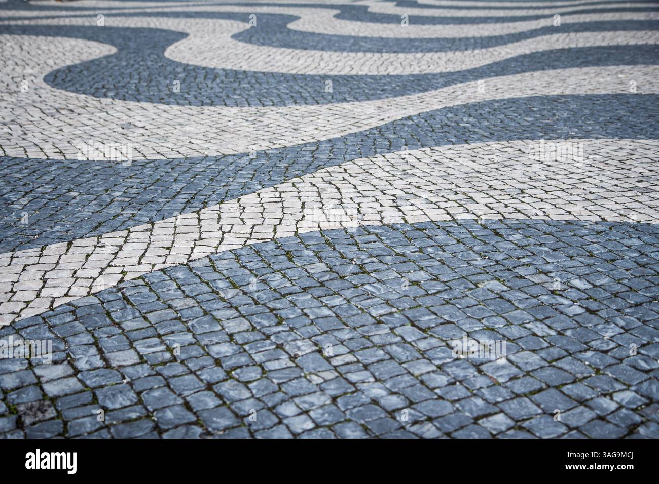 Traditional pavement stone paving hi-res stock photography and images ...