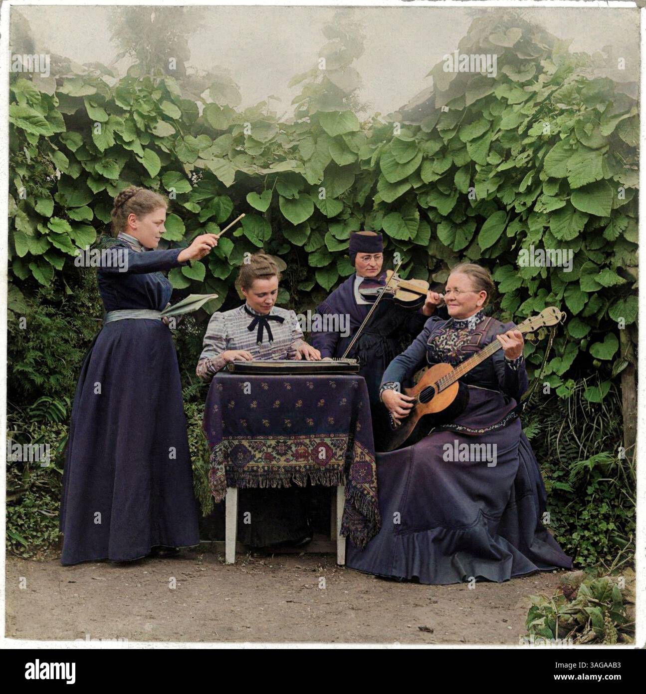 Musica tedesca hi-res stock photography and images - Alamy