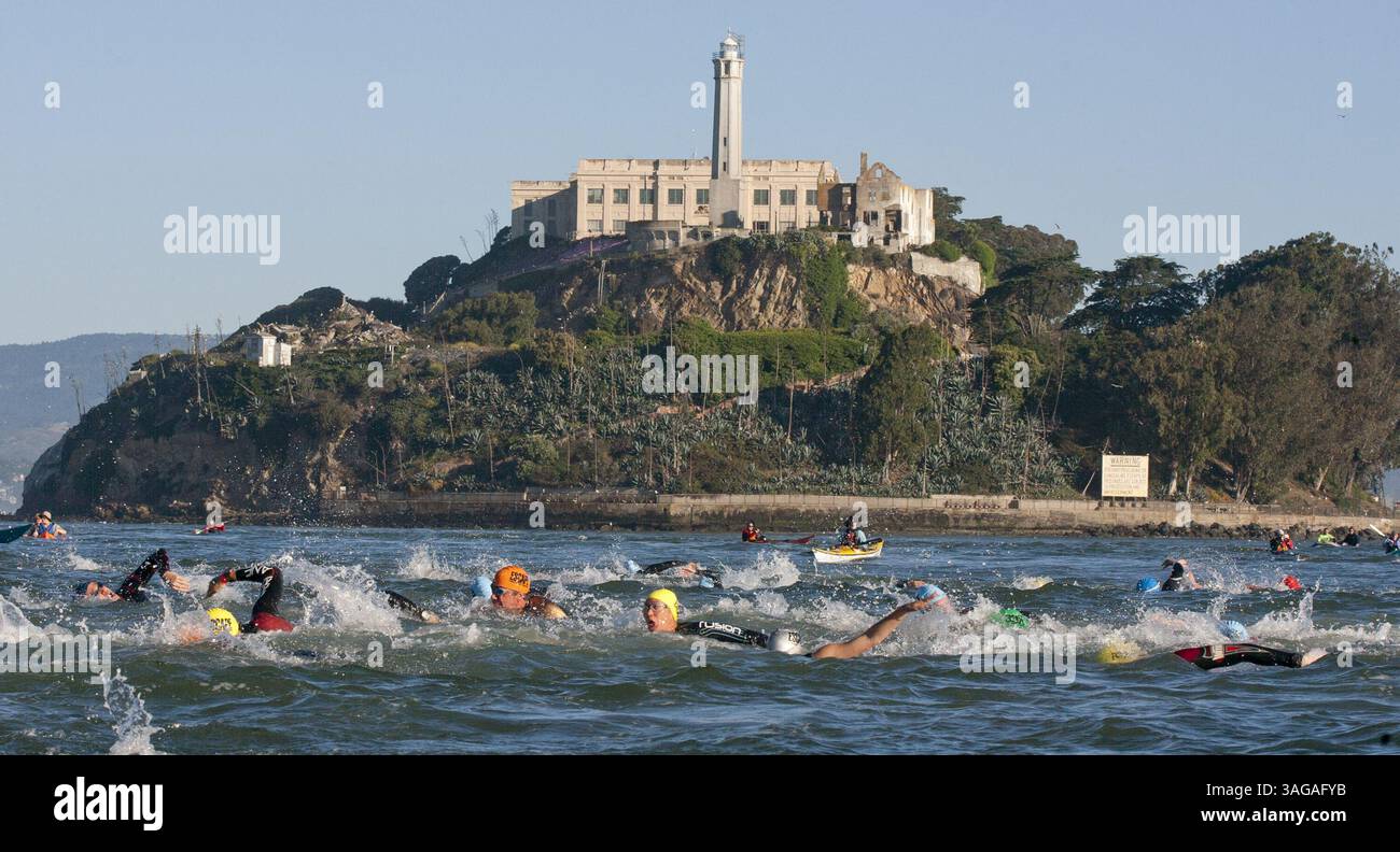 June 10, 2012 - San Francisco, California, U.S. - Thousands of ...