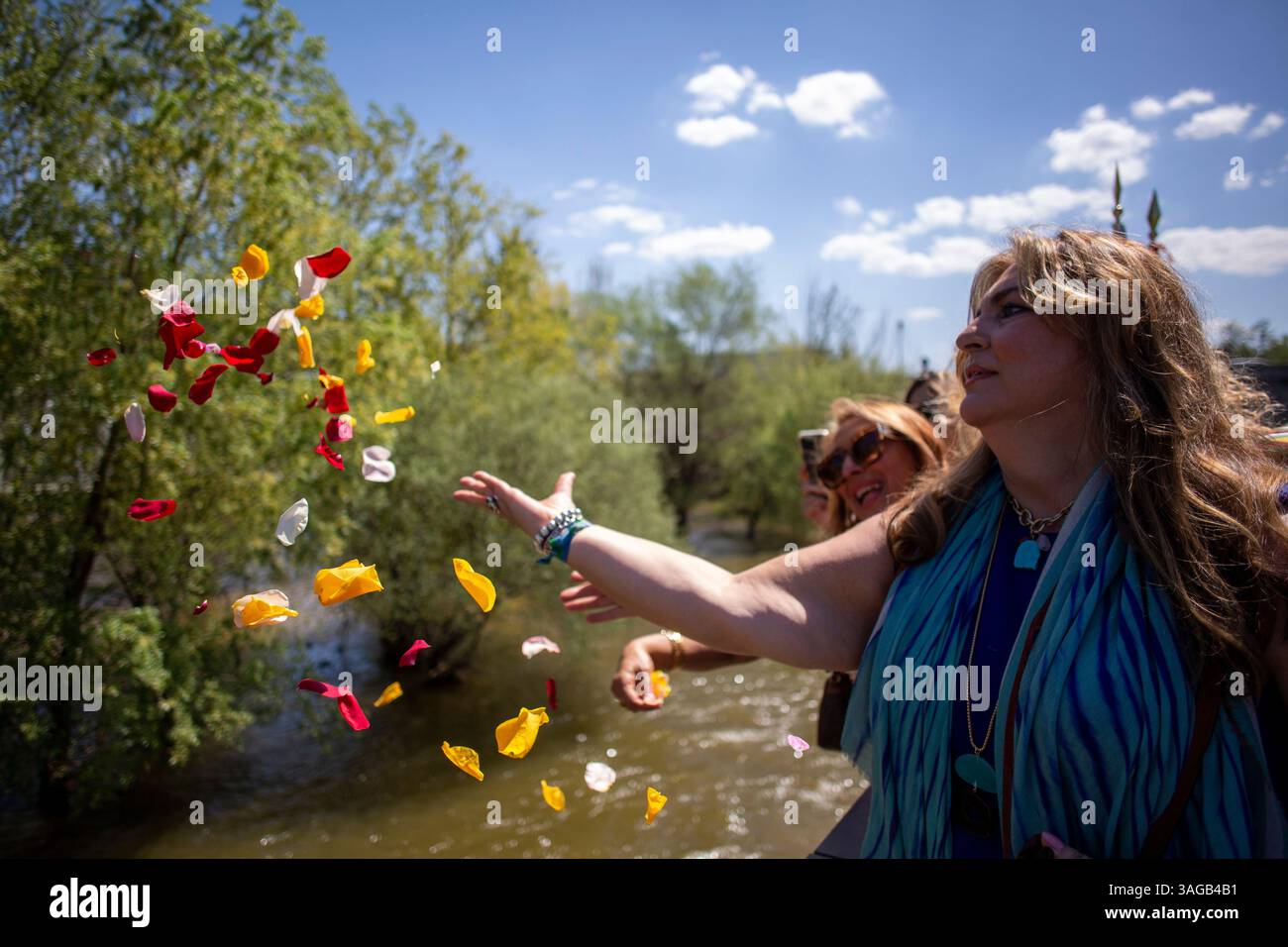 Madrid, Madrid, Spain. 8th Apr, 2025. Women from the gypsy population ...