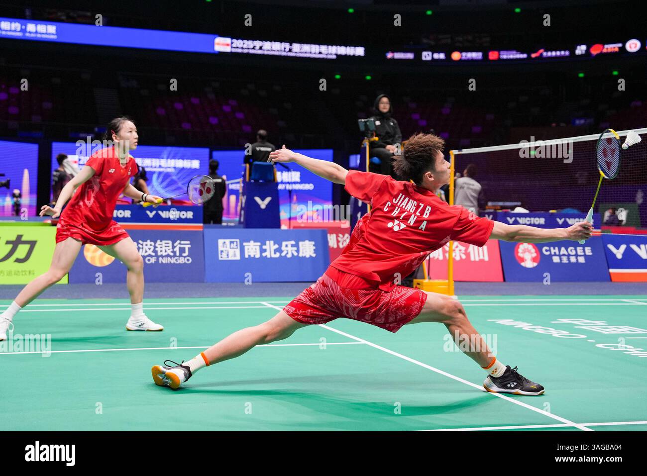 Ningbo, China's Zhejiang Province. 8th Apr, 2025. Jiang Zhenbang (R ...