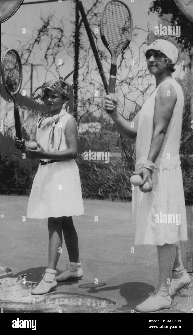 Mrs May Bundy - Mother And Dorothy Bundy - USA. June 29, 1929. (Photo ...