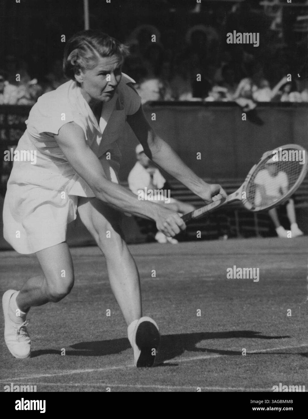 Louise brough 1950 hi-res stock photography and images - Alamy