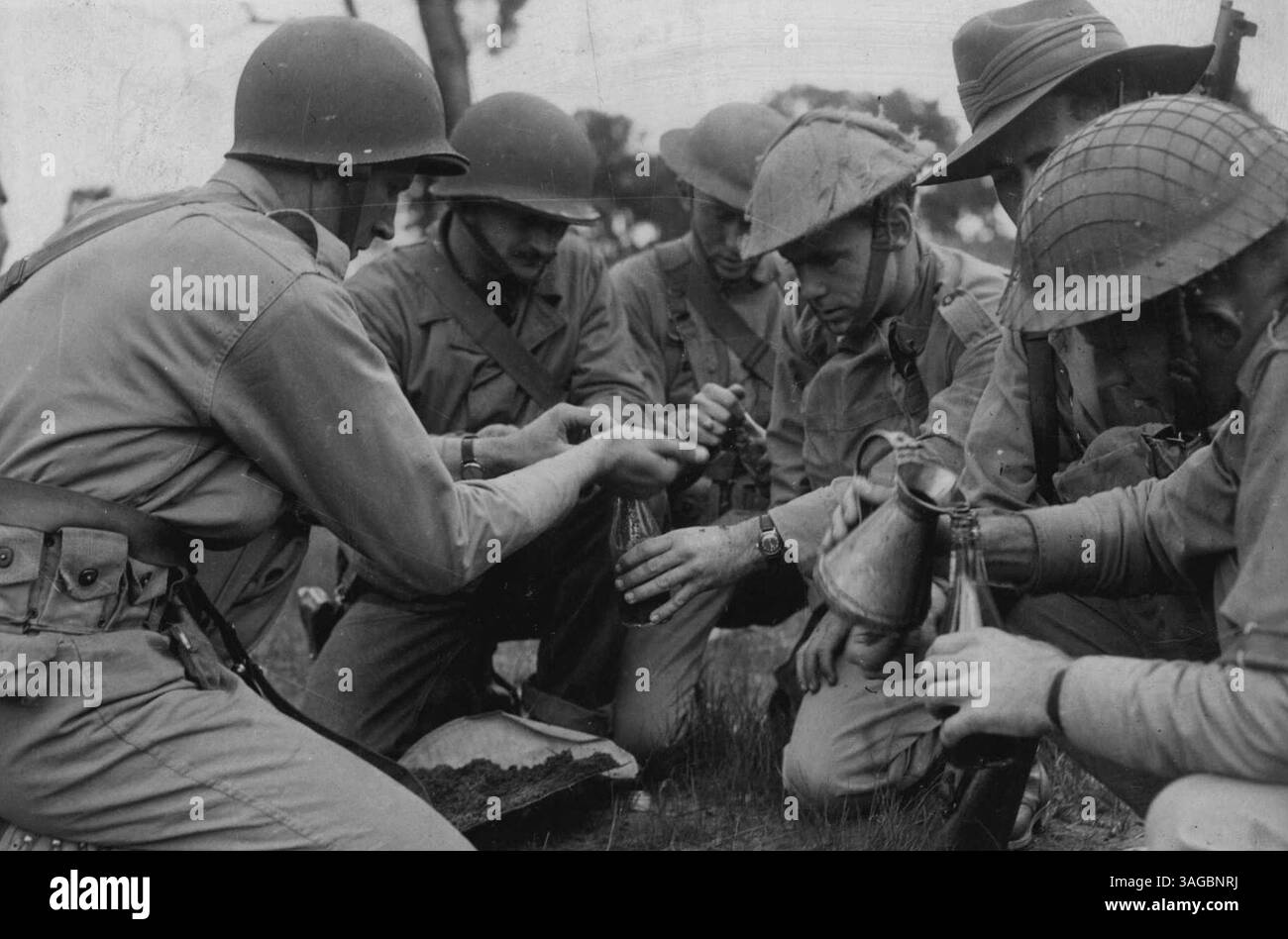 First picture of Australian and American troops who are being trained ...