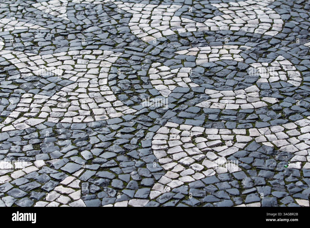 Portuguese pavement hi-res stock photography and images - Alamy