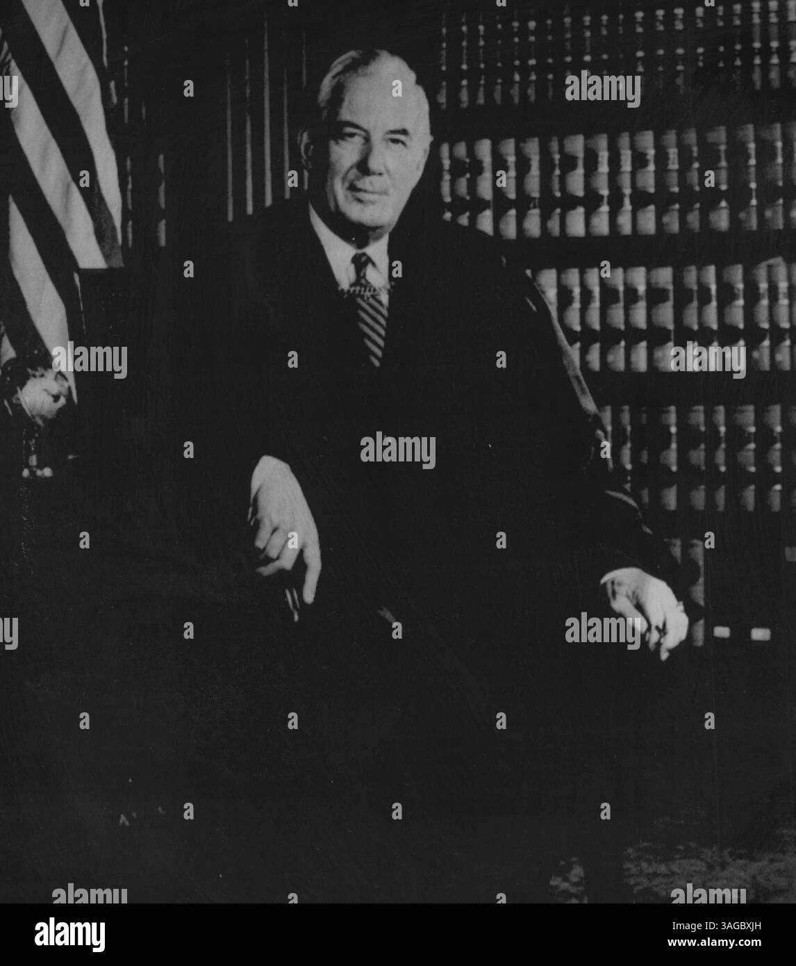Supreme Court Chief Justice Warren Burger is retiring after 17 Years on ...