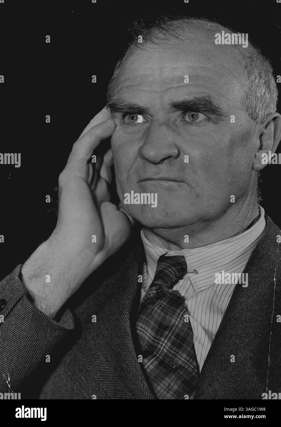 Mr archie cameron hi-res stock photography and images - Alamy