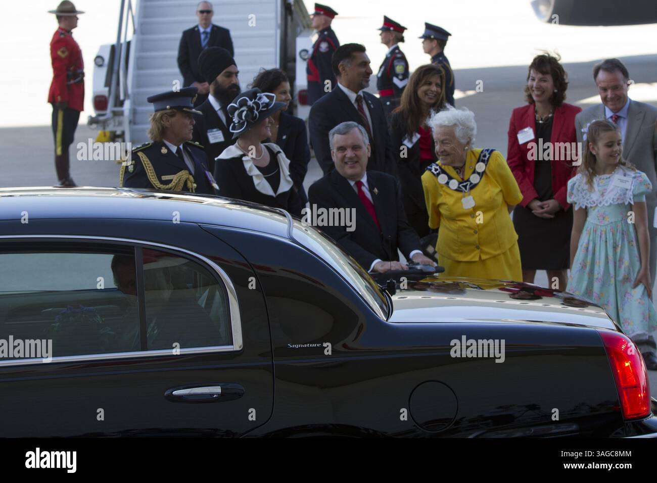 Jan. 1, 2000 - Mississauga, Ontario, Canada - PRINCE CHARLES looks out ...