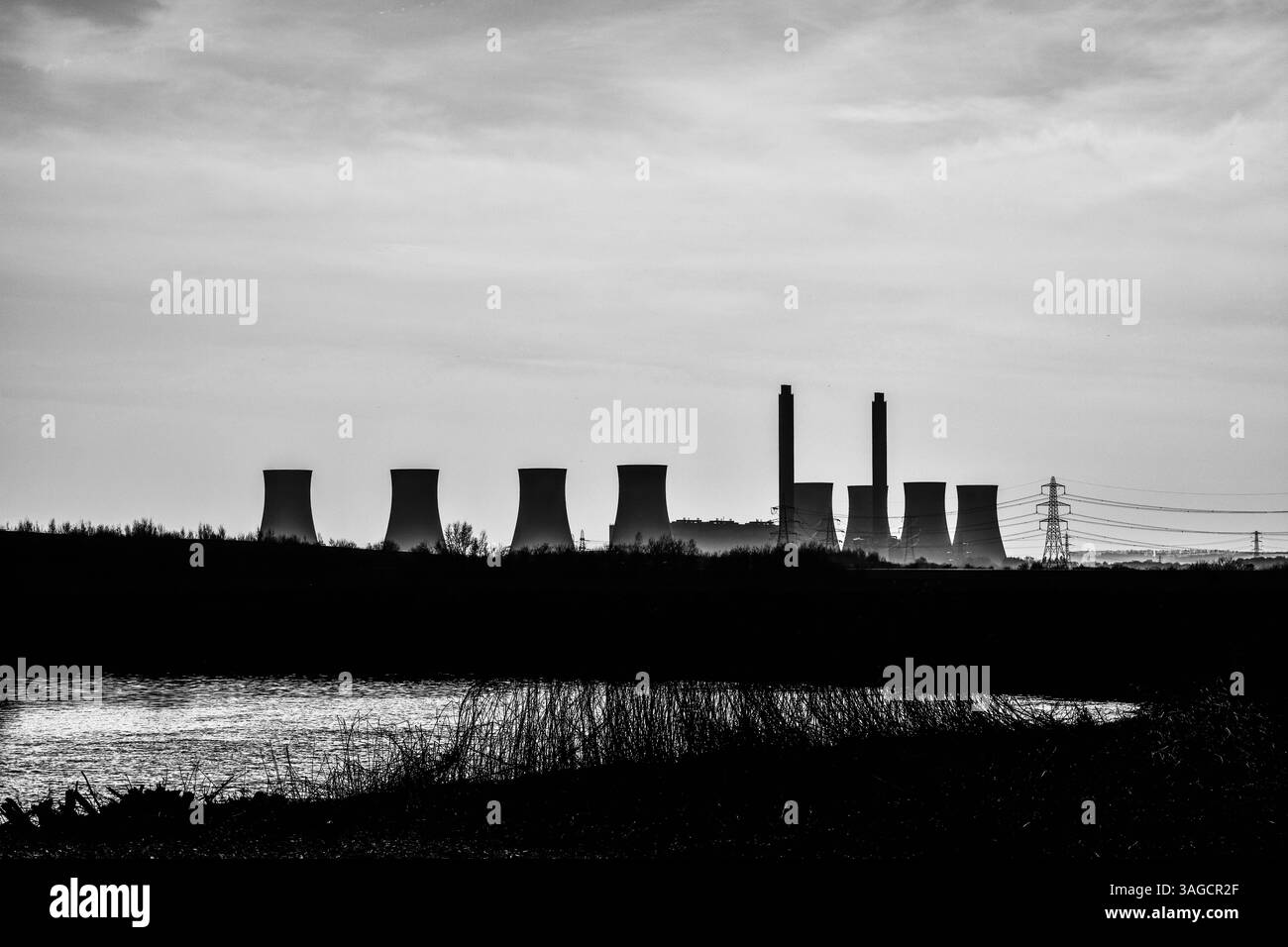 West Burton Power Station, Nottinghamshire UK Stock Photo - Alamy