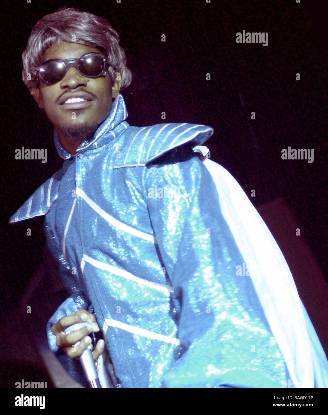 Mar 11, 2001; Boston, MA, USA; Rapper DRE of 'Outkast' performing live ...
