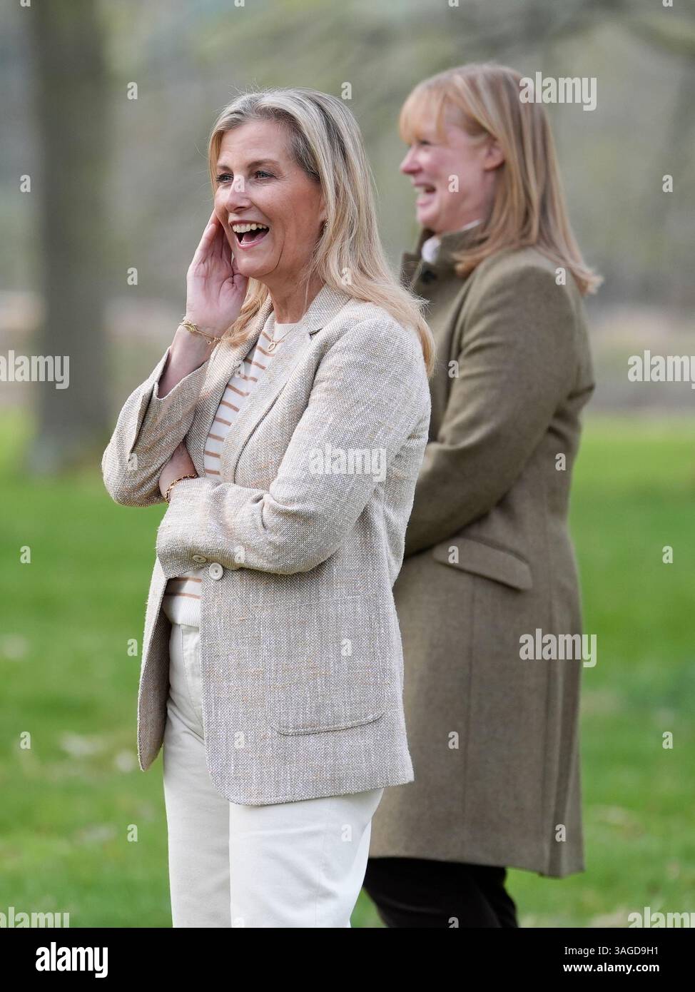 The Duchess of Edinburgh (left) during a visit to The Yellow Labrador ...