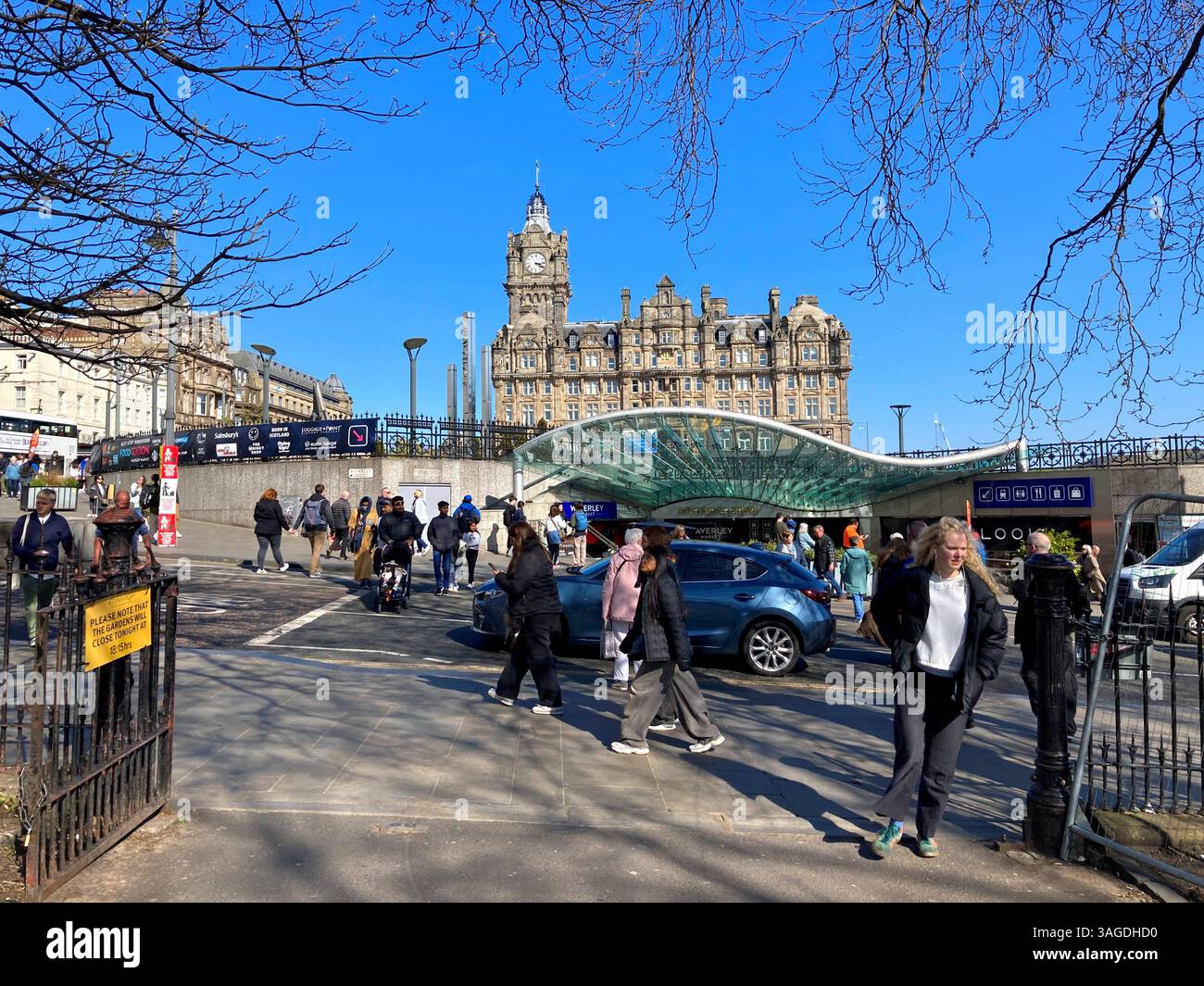 Edinburgh, Scotland, UK. 8th Apr 2025. The glorious sunny weather ...