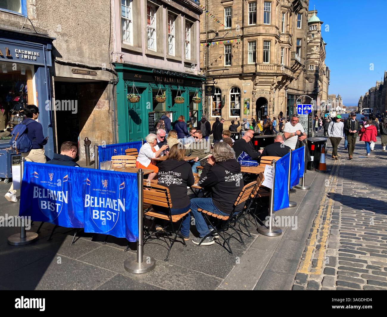 Edinburgh, Scotland, UK. 8th Apr 2025. The glorious sunny weather ...