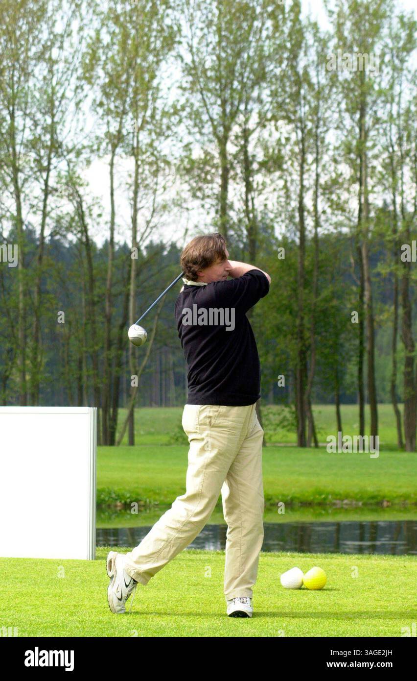 golf is a ballsport in nature with style golf is a ballsport in nature ...