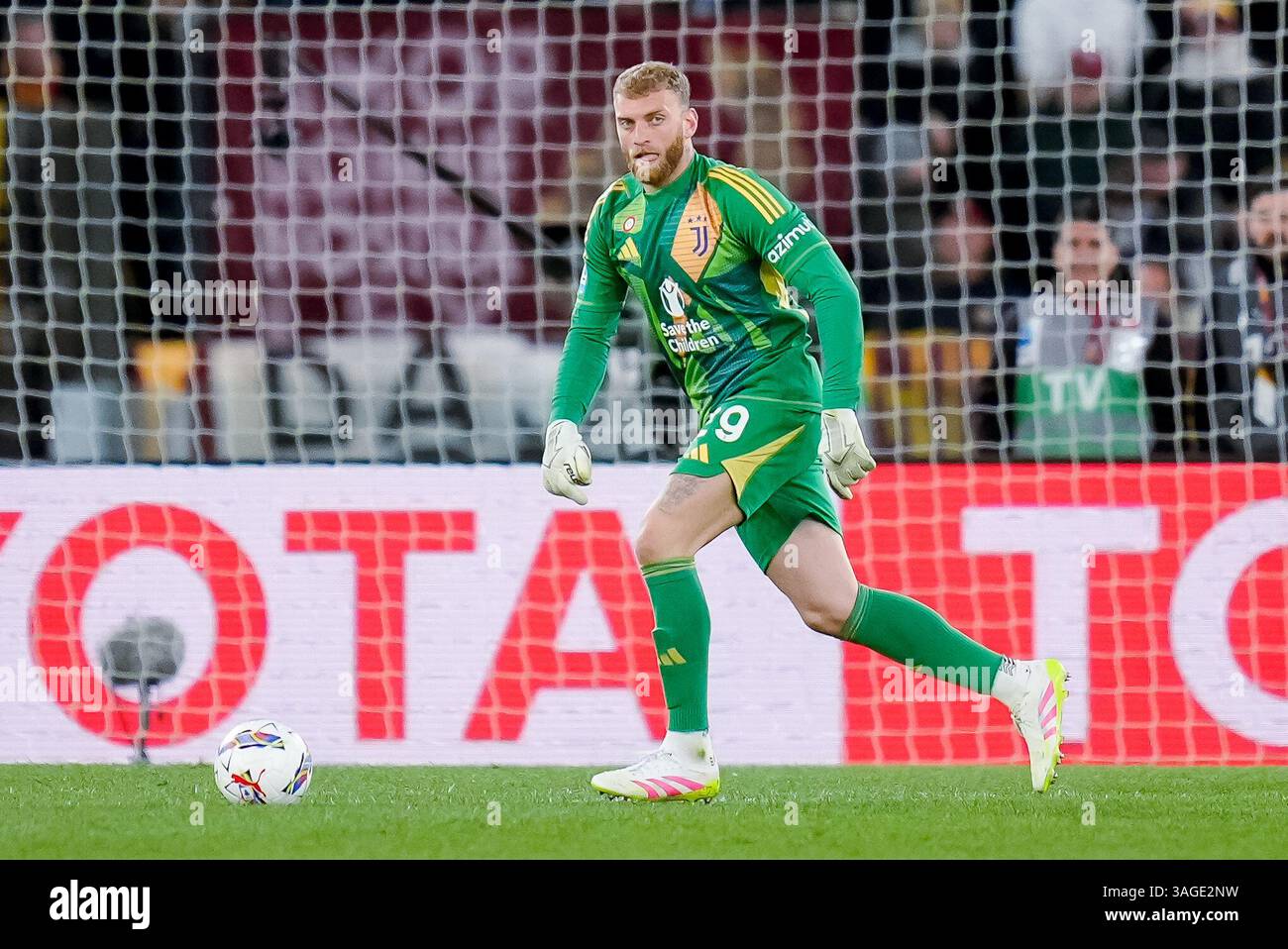 Rome, Italy. 06th Apr, 2025. Michele Di Gregorio of Juventus FC during ...