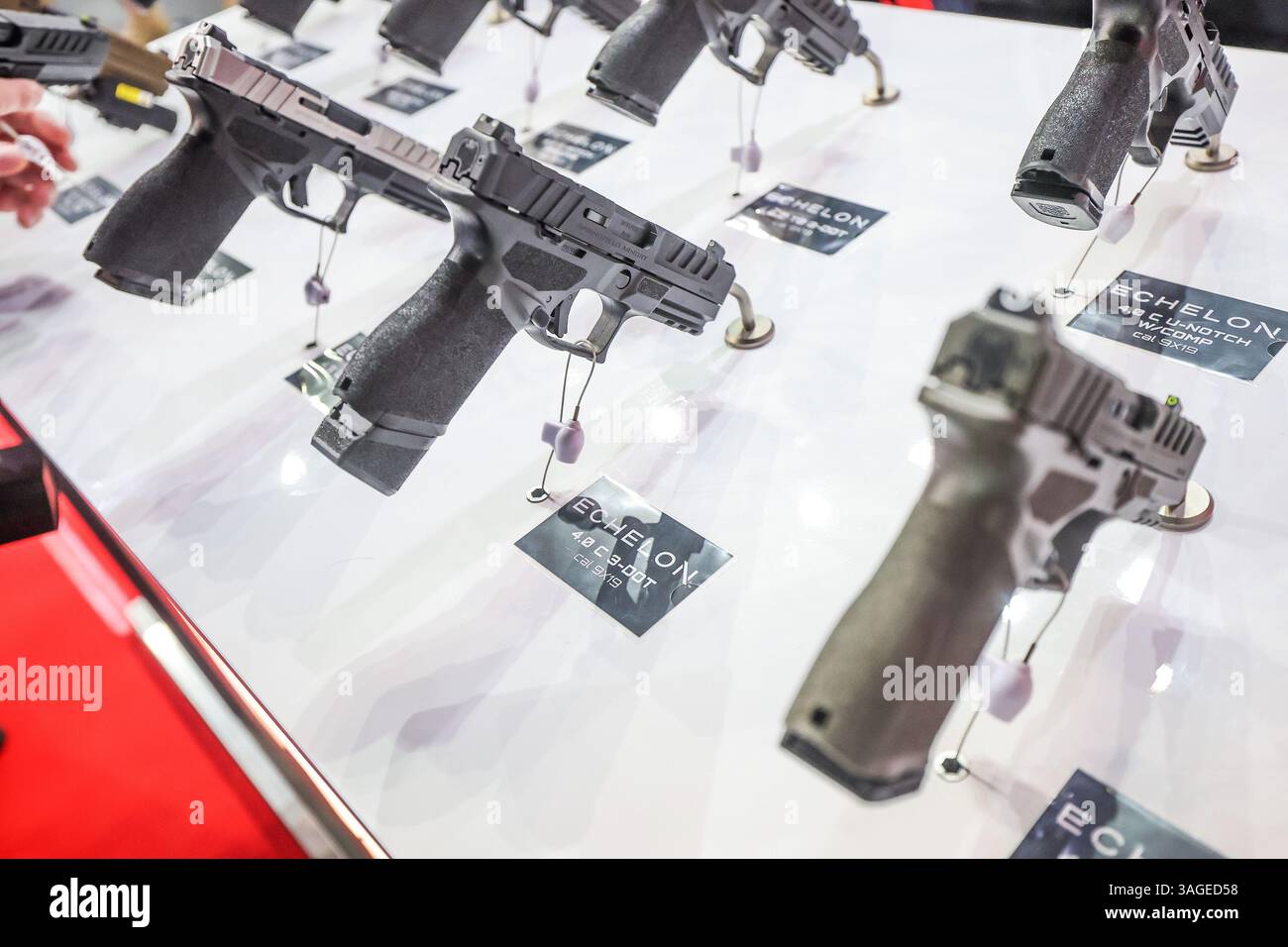 Zagreb, Croatia. 08th Apr, 2025. An international exhibition of arms ...