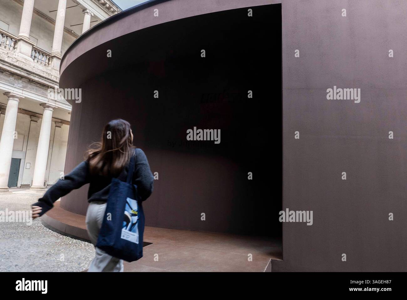 Milano, Ita. 08th Apr, 2025. Palazzo del Senato. Installazione Lavazza "Source of pleasure" by ...