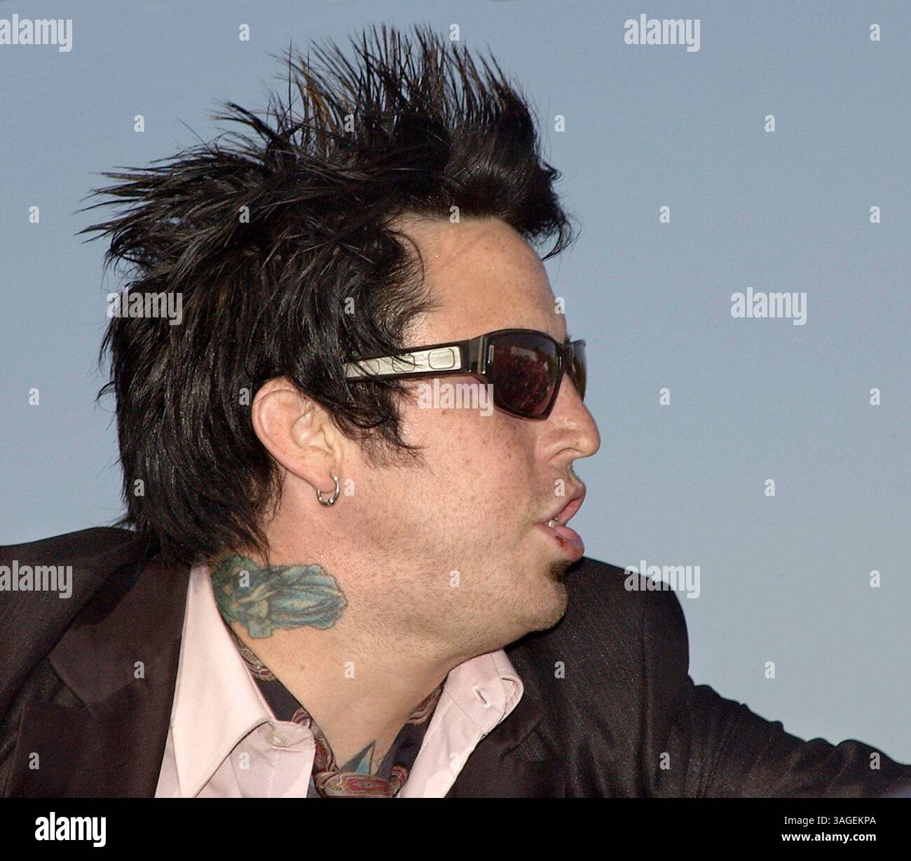 Eighteen visions hi-res stock photography and images - Alamy