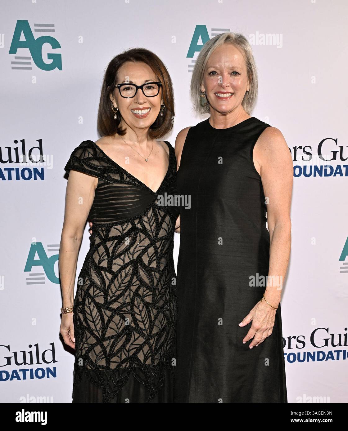 Authors Guild Foundation Board president Marie Arana, left, and Authors ...