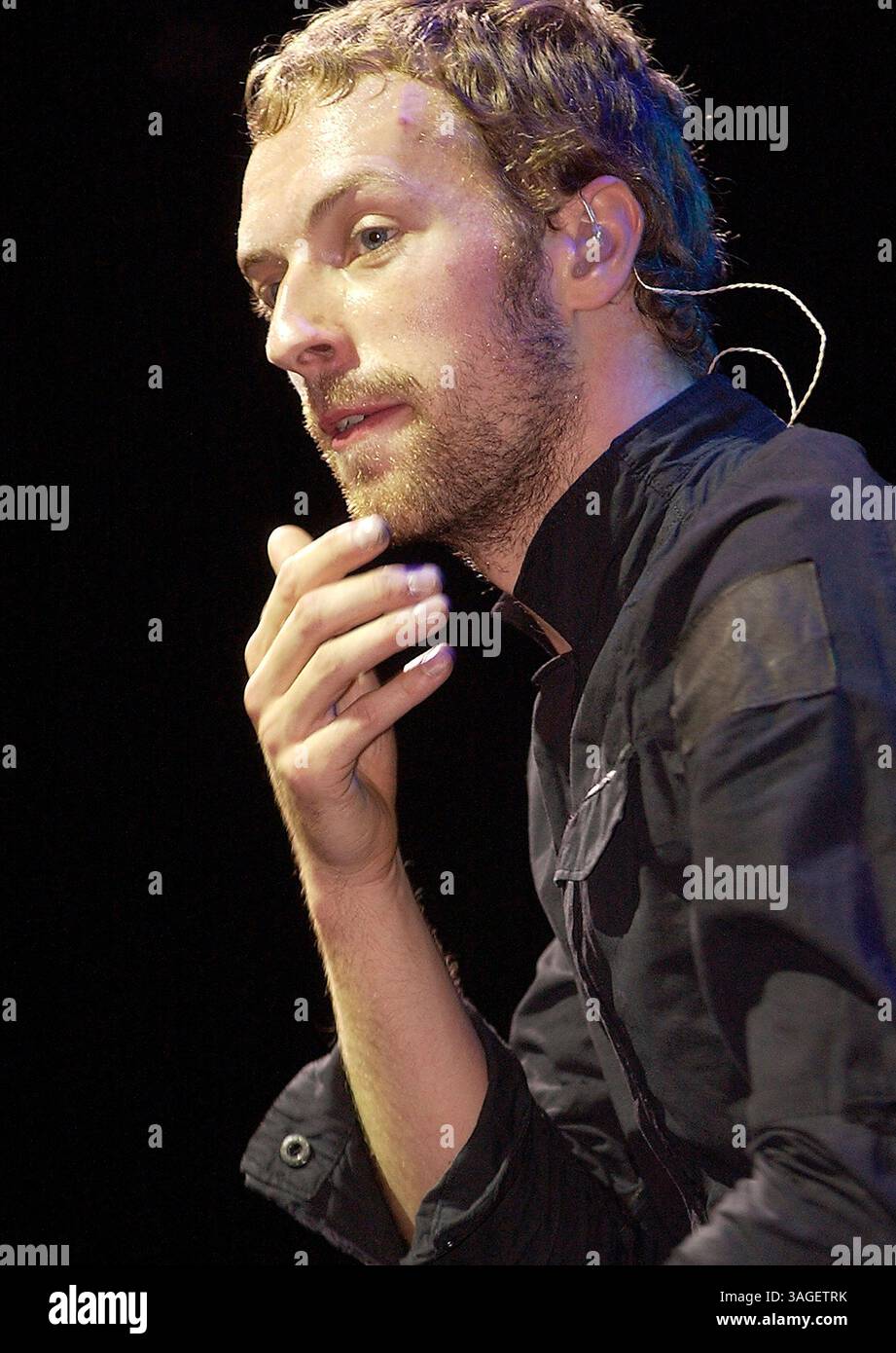 April 30, 2005; Indio, CA, USA; CHRIS MARTIN of 'Coldplay' performing ...