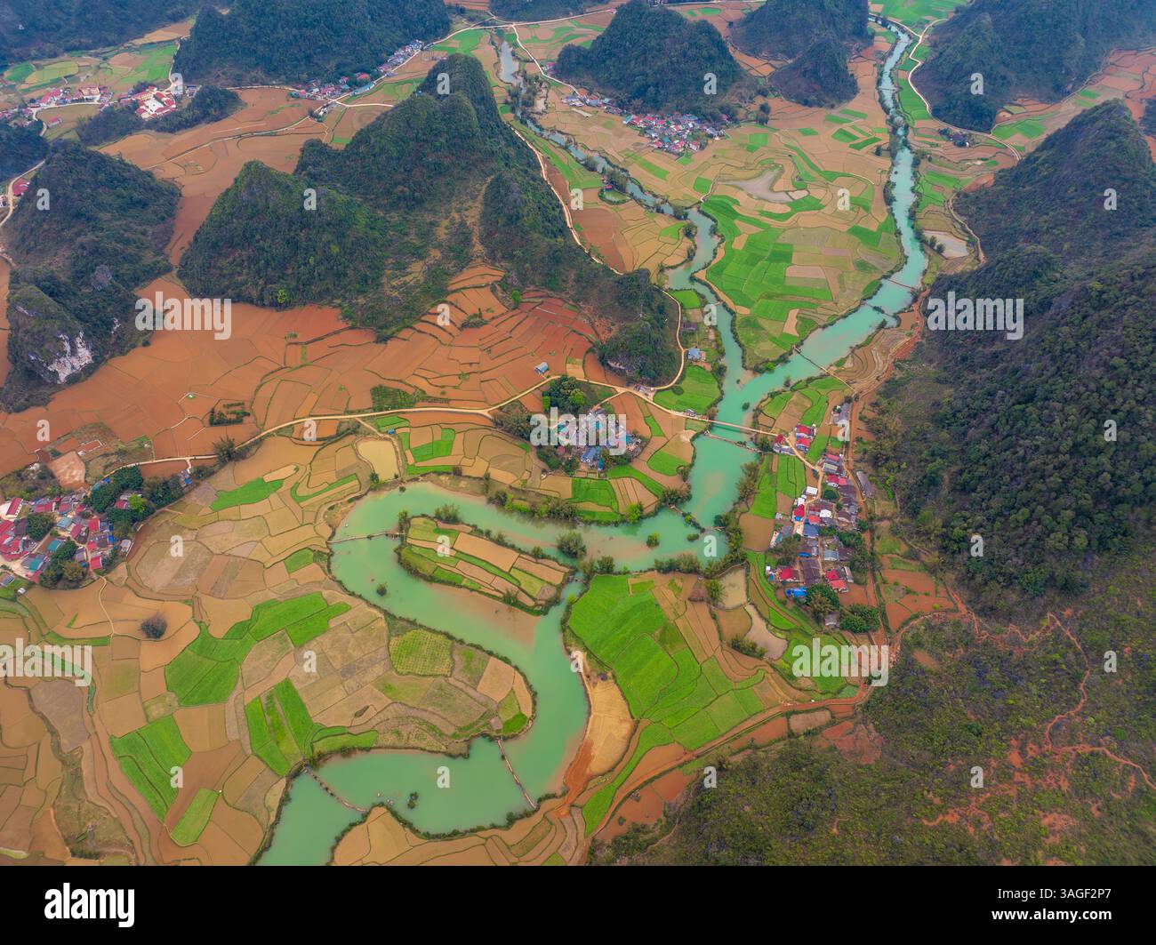 Aerial Vietnam Quay Son River Stock Photo - Alamy