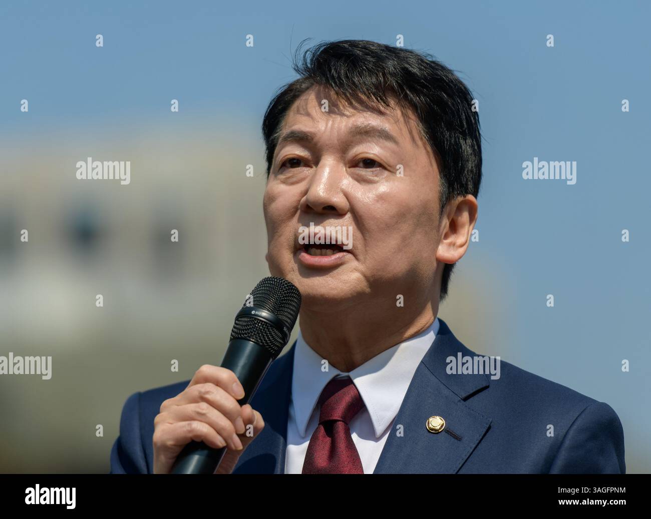 Seoul, South Korea. 08th Apr, 2025. Ahn Cheol-soo of the People Power ...