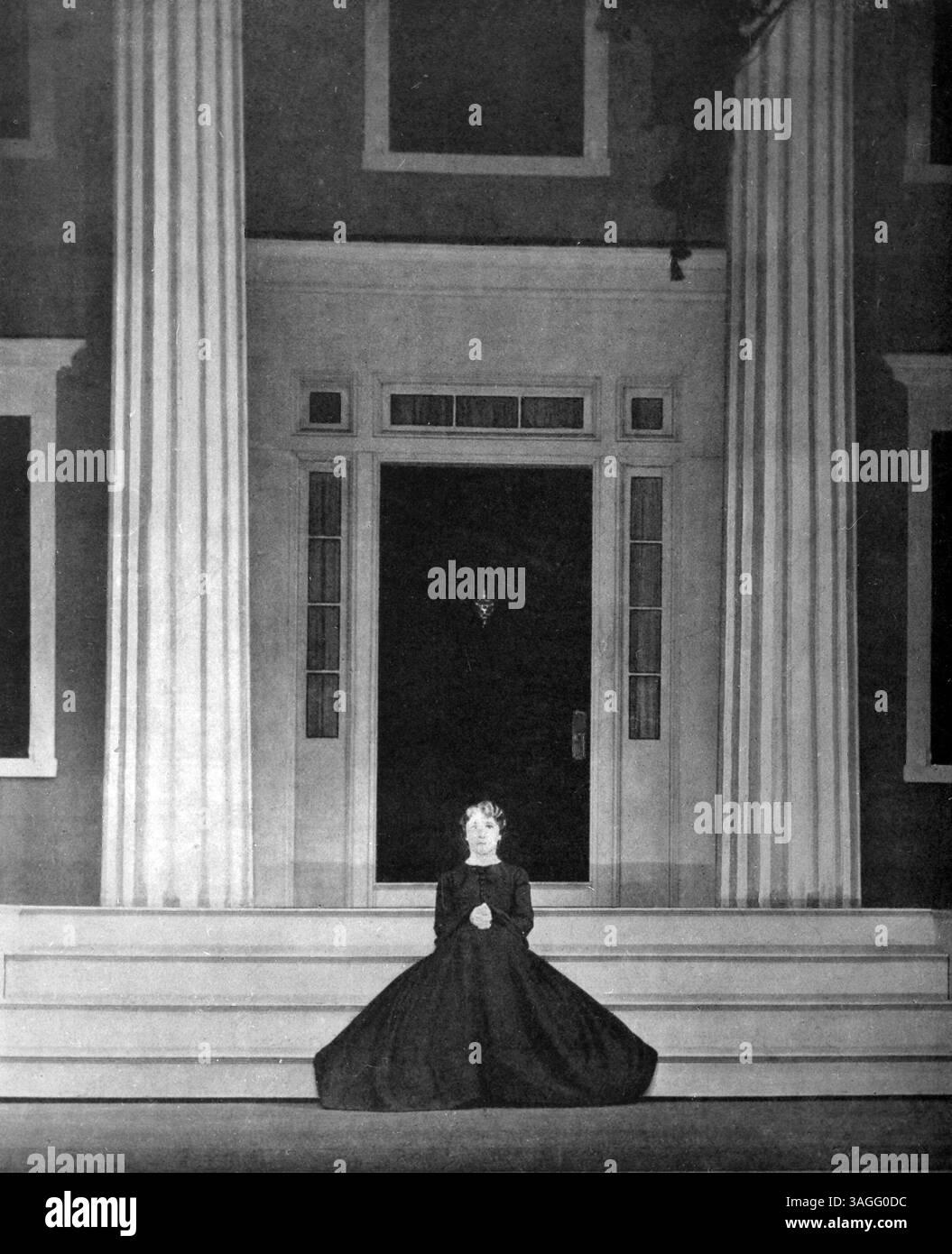 Australian actress Judith Anderson in Mourning Becomes Electra, 1930s ...
