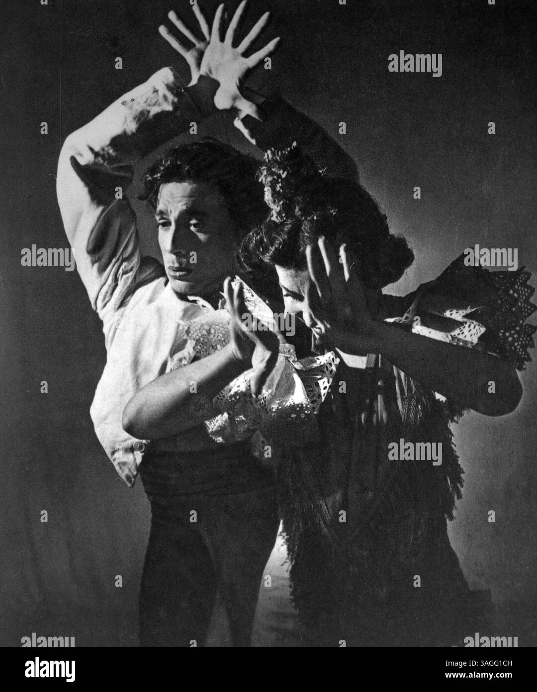 Spanish flamenco singer Antonio Mairena and Rosario, 1950s Stock Photo ...