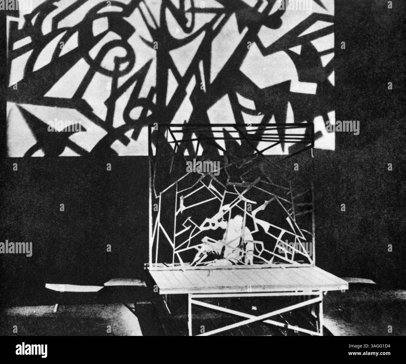 Intolleranza 1960 hi-res stock photography and images - Alamy