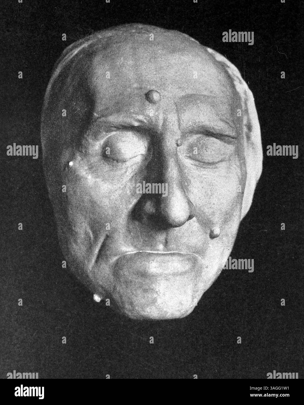 Funeral mask of Hungarian composer and virtuoso pianist Franz Liszt ...