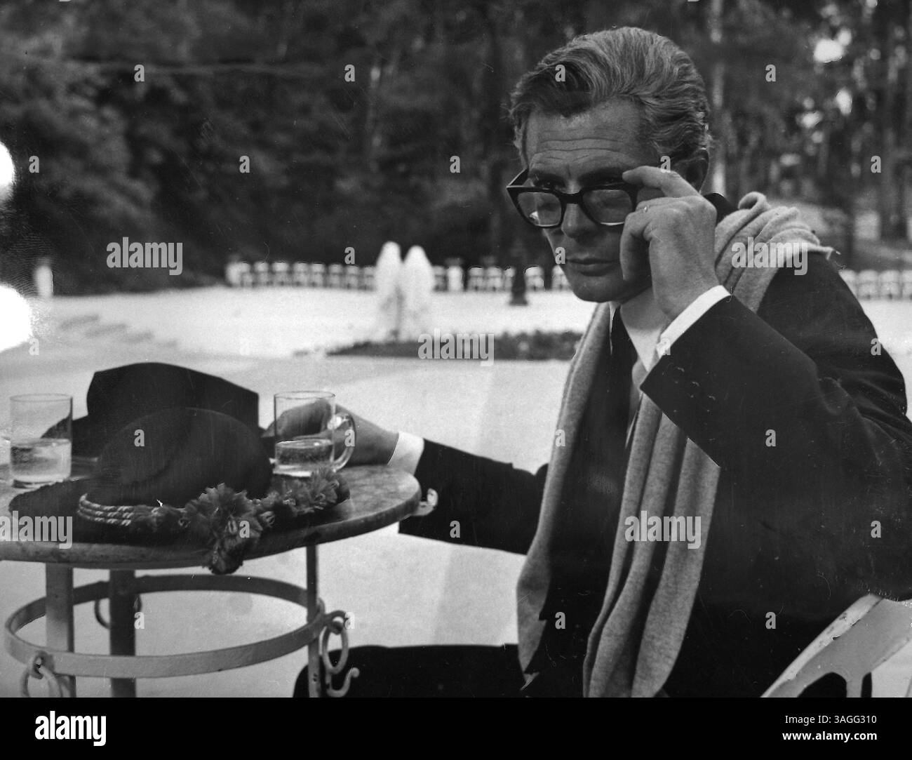 Italian actor Marcello Mastroianni in the movie 8 e 1/2, 1963 Stock ...
