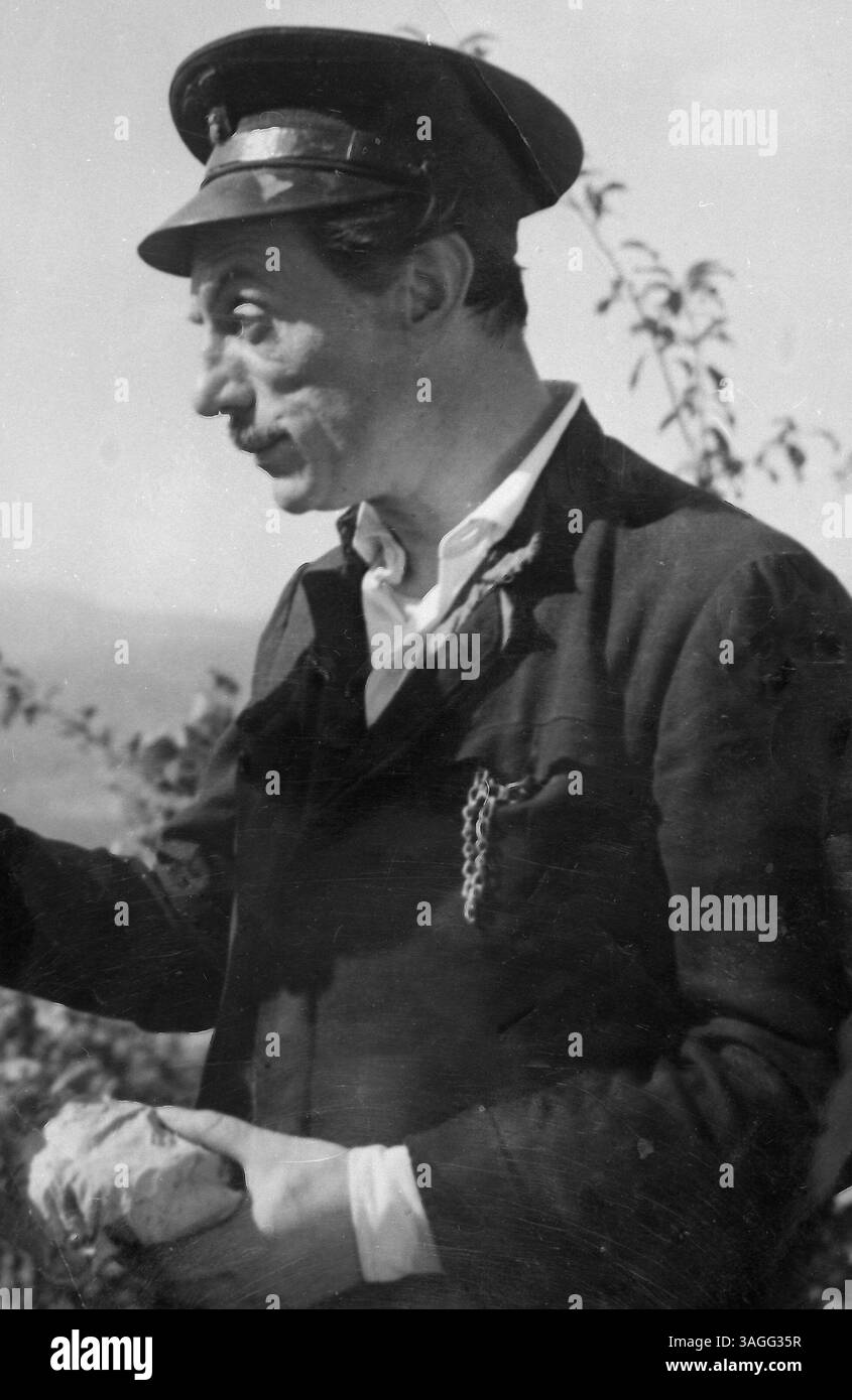 Italian stage and film actor Eduardo De Filippo, 1940s Stock Photo - Alamy