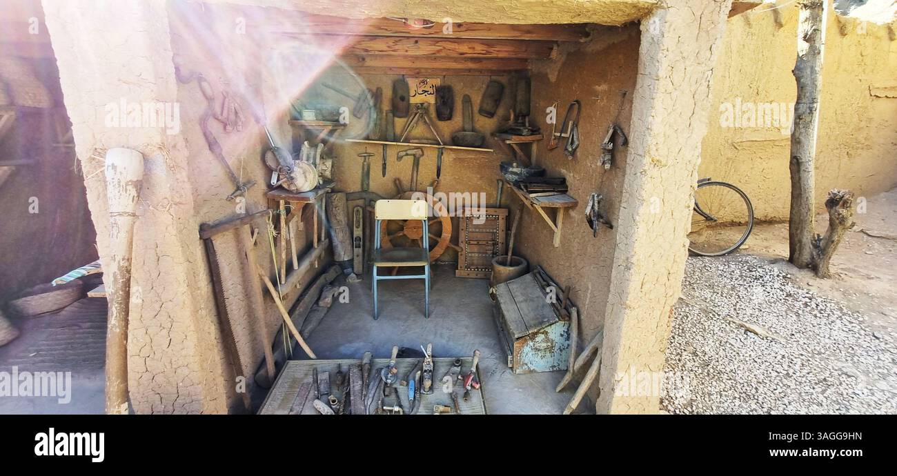 Mecca, Saudi Arabia - December 28th, 2022: Traces of ancient Arab ...